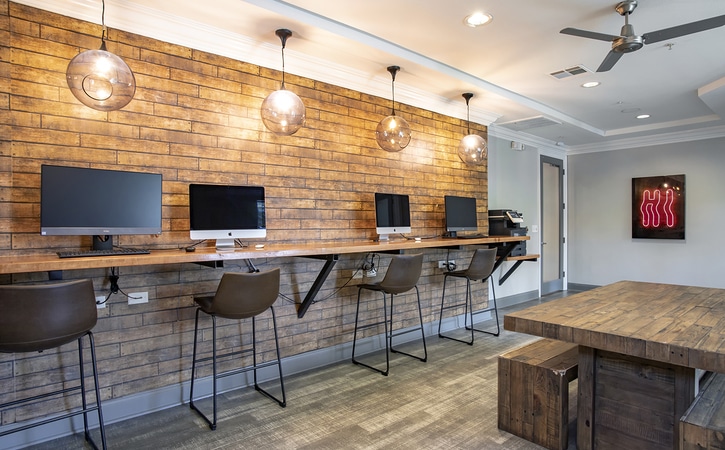 The Forum at Sam Houston | Luxury Off Campus Apartments Near Sam ...